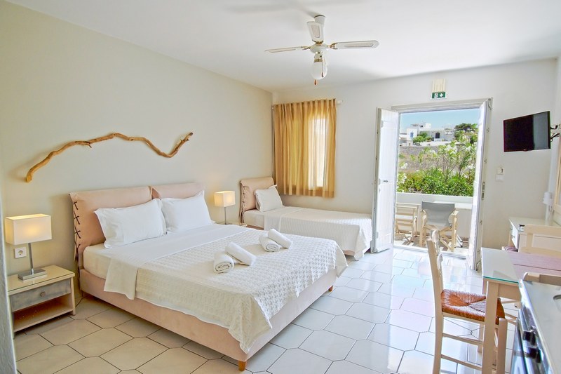 Hotel Rigas, Adamas, Milos